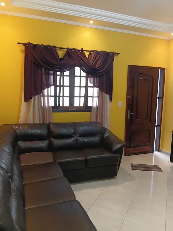 Confortável  Casa Pra Sua Família - Aparecida