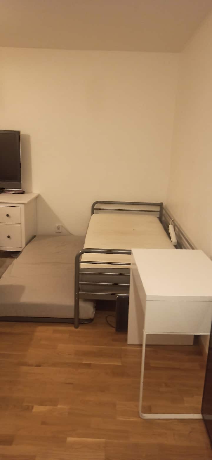 Tiny Studio Apartment For Your Great Stay - Gothenburg