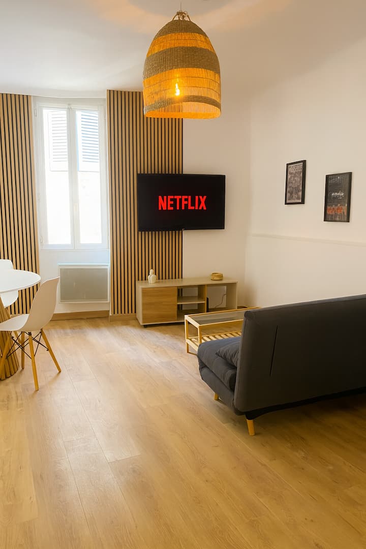 T2 Cosy Rénové • Cœur Du Panier • 5 Min Du Mucem - Marsella