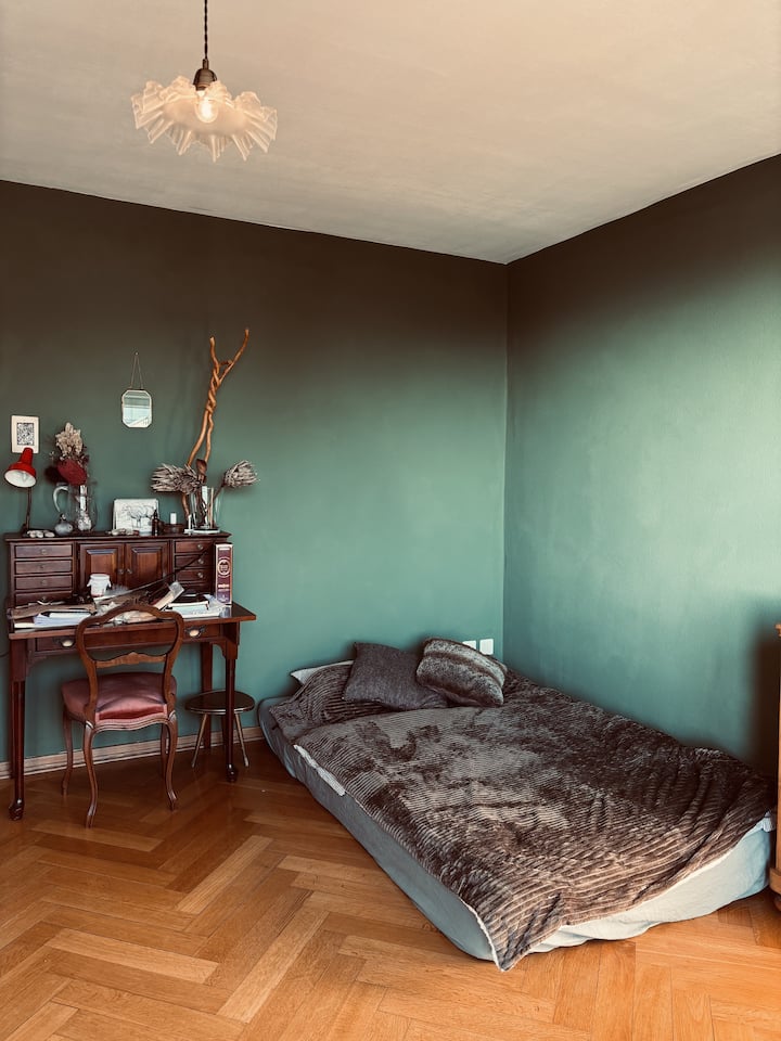 Cozy & Creative Villa Above Zurich - Zurich