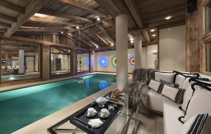 Exclusive Courchevel Chalet Jacuzzi Cinema & Views - Les Menuires