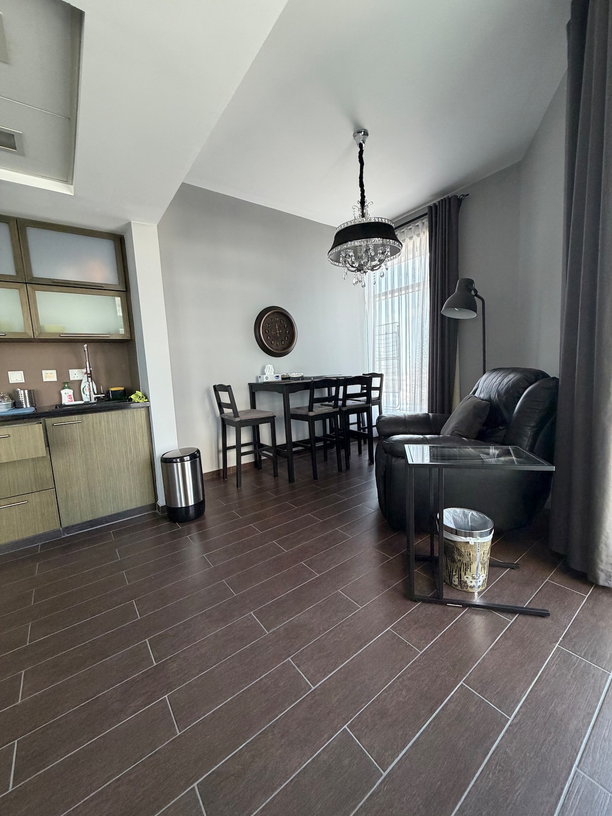 *New* Modern 1BR Flat - Heart of Downtown Dubai - Apartments for Rent ...
