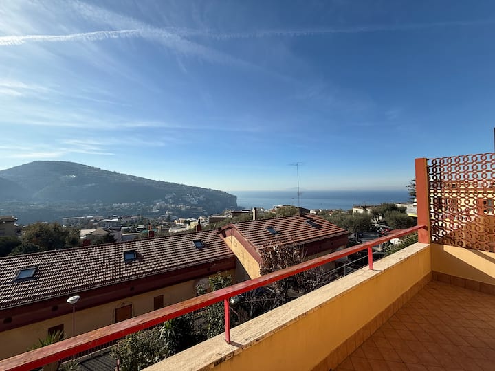 Villetta Con Giardino - Vico Equense