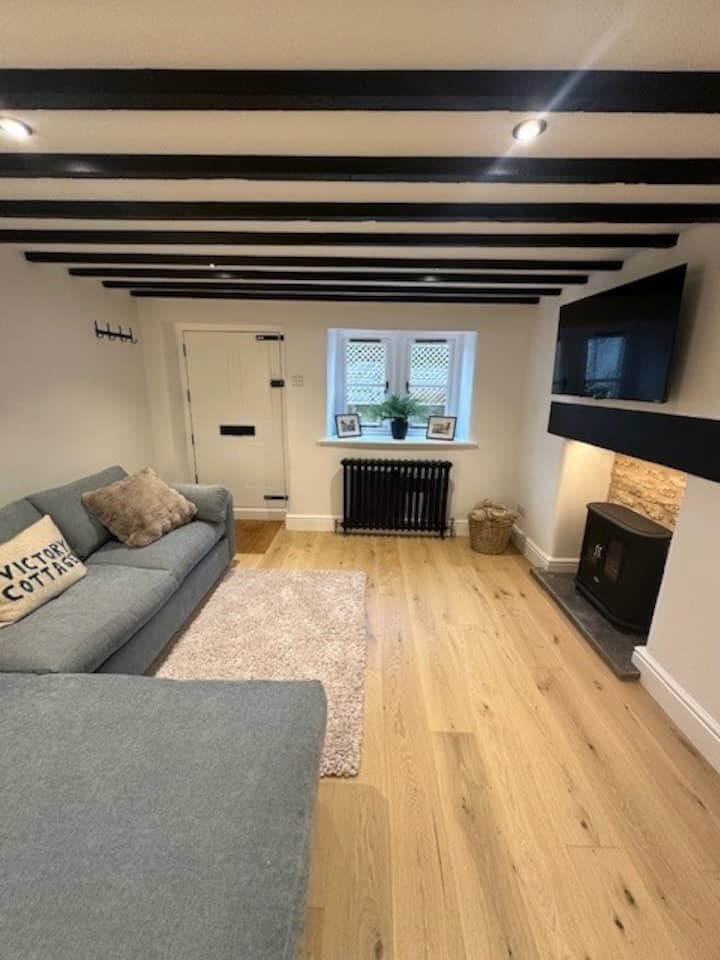 Victory Cottage - Melksham