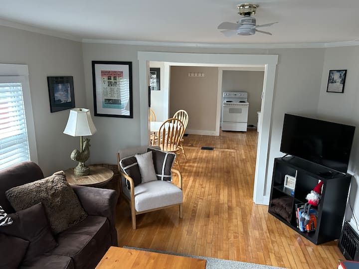 10 Min To Killington, 10 Min To Woodstock! - Woodstock, VT