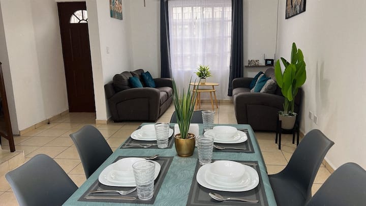 Casa Para 6 Personas En Excelente Ubicación. - Ramos Arizpe