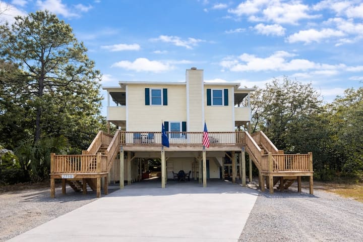 6 Br,3 Ba -Private Street-walk To Whaley's & Beach - Edisto Beach, SC