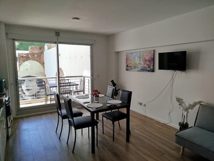 Beautiful Apartment For 4 Guests In San Telmo - Buenos Aires