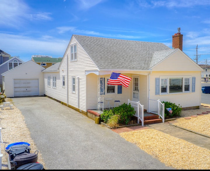 Family Fun At The Beach Sleeps 14 - Long Beach Island, NJ