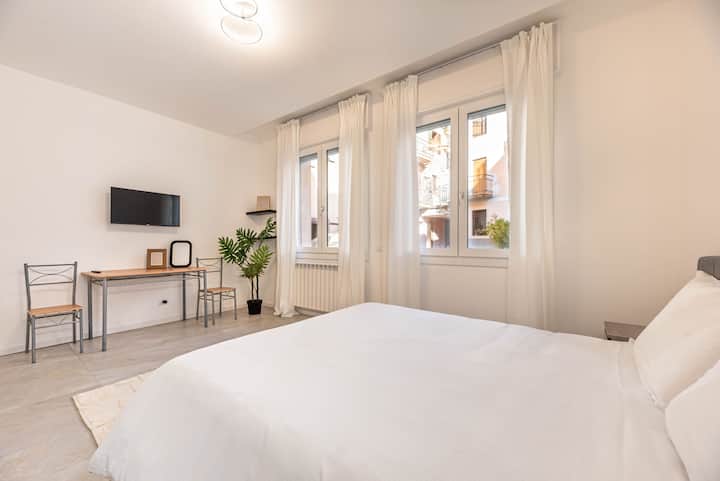 Free Park & 4 B/room | Anto.leo - Vicenza