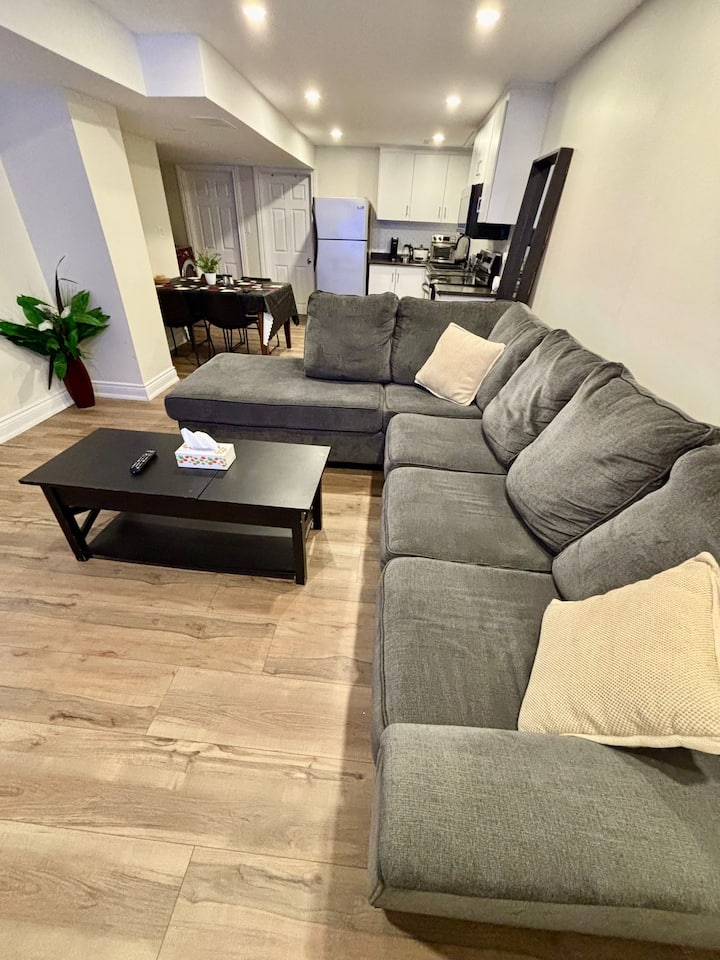 2 Bedroom Basement Apartment - Brampton