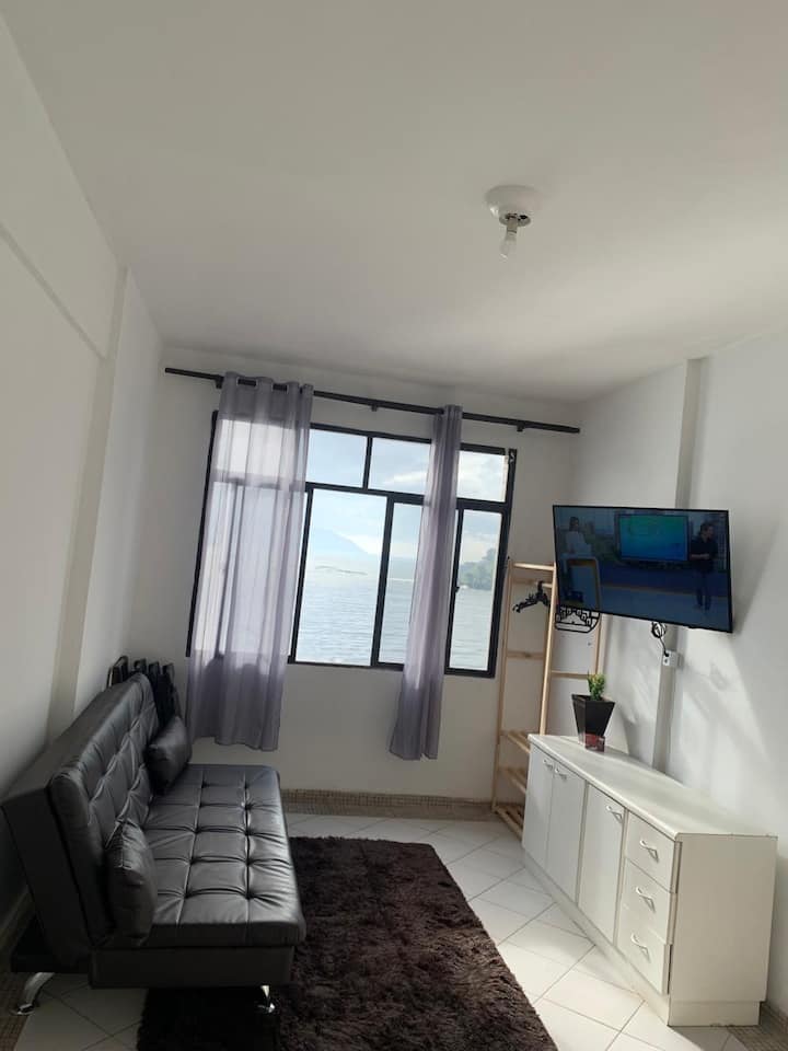 Apto Kitnet Em São Vicente. Melhor Localização - Sao Vicente, Brazil