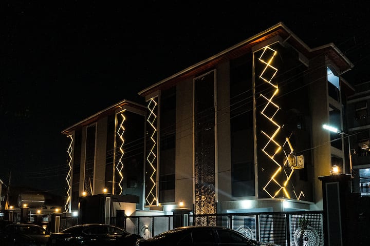 Luxury 3 Bedroom Home-style Aparthotel In Lagos - Lagos, Nigeria