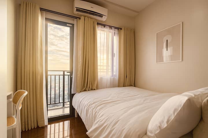 Serene Japandi Suite • Air Residences Makati - Metro Manila