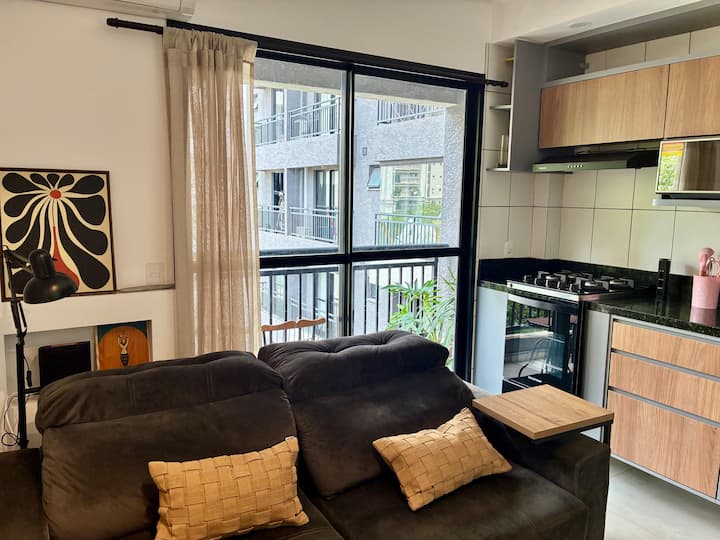 2 Dorm Charmoso C/ Academia, Piscina E Vaga (402) - Moema