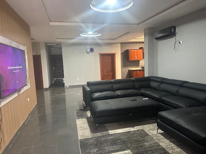 3 Bed Rooms, 2 Bath, Dining Room-free Wi-fi, - Liberia