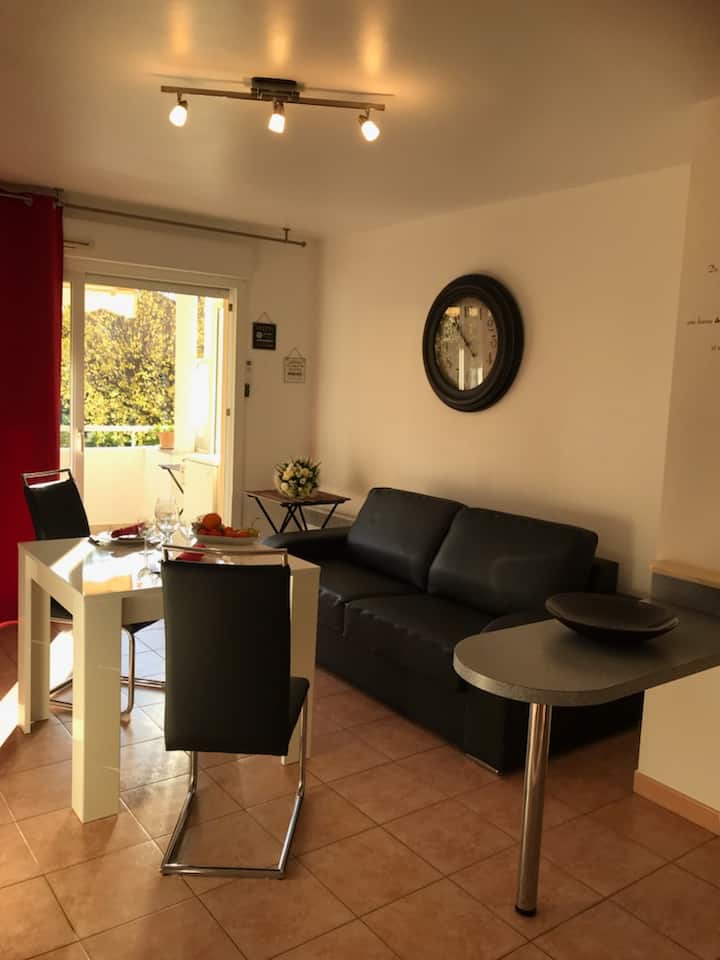 2 Pièces Calme, Sécurisé Proche Centre-ville Plage - Cannes