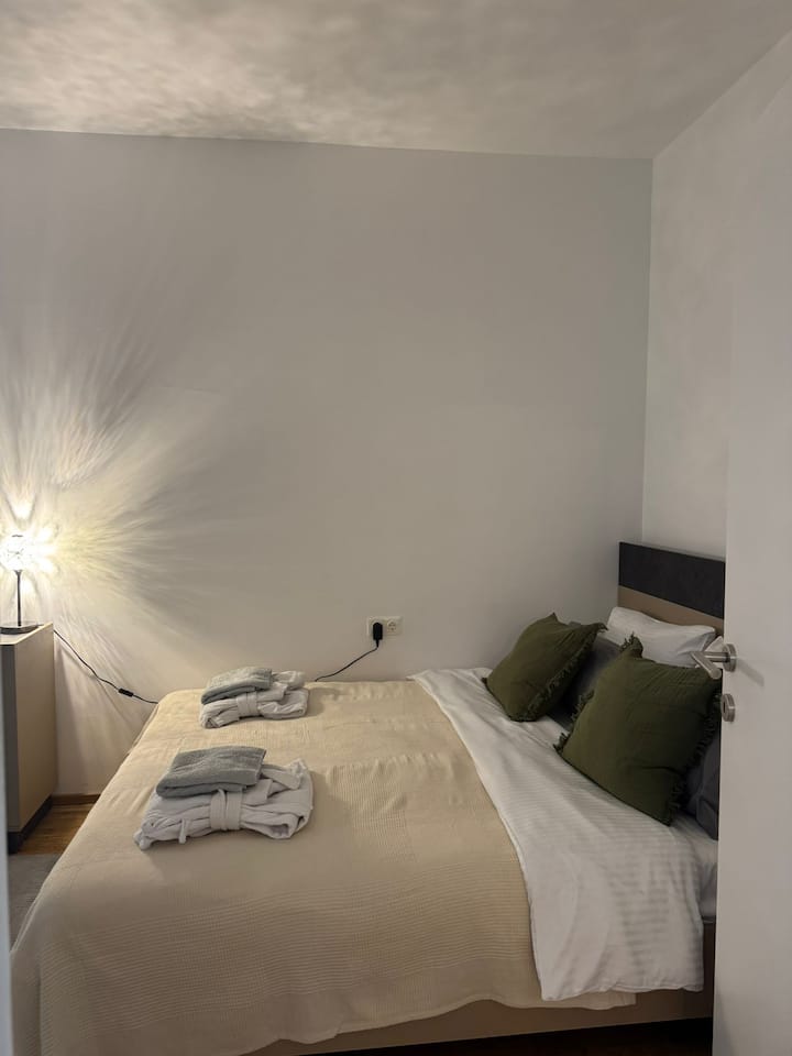 Ruhige 2+1 Stadtwohnung Nr : 7 / U3 - Vienna