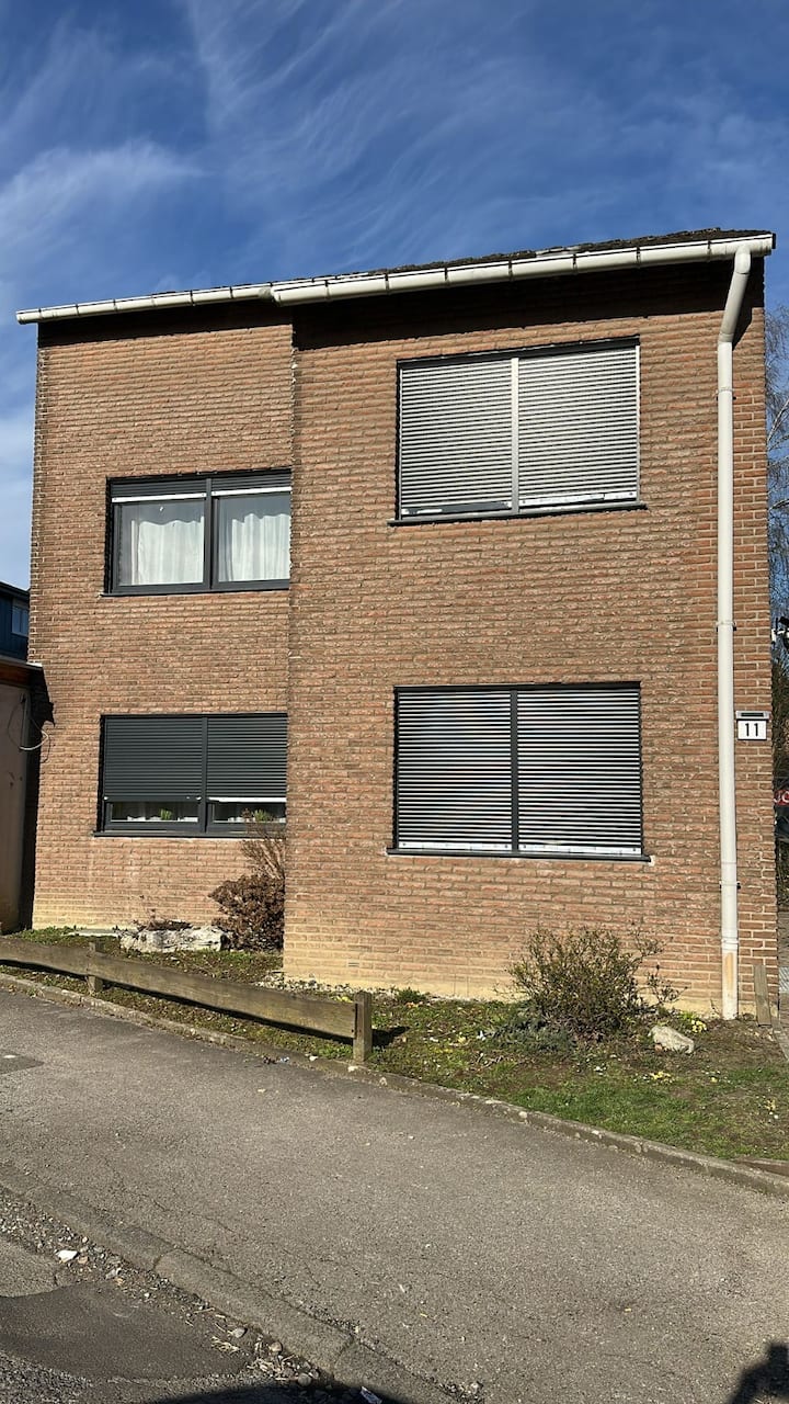 Modernes Haus • Küche • Tv • Parkplatz • Wlan - Eschweiler