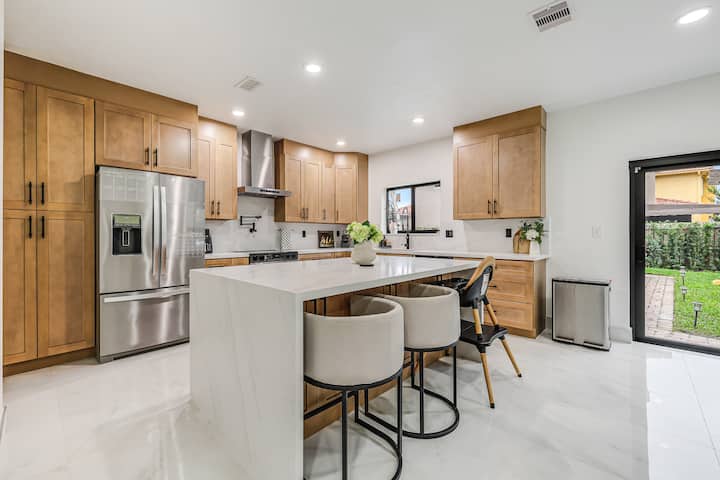 Modern Spacious Miami Home. Private Patio And Pool - Florida Keys