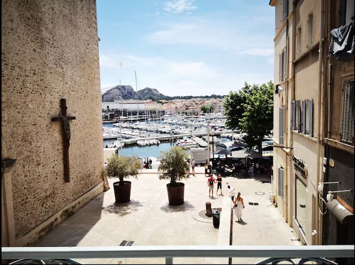 Beau 2 Pièces Avec Vue Sur Le Vieux Port - ラ・シオタ