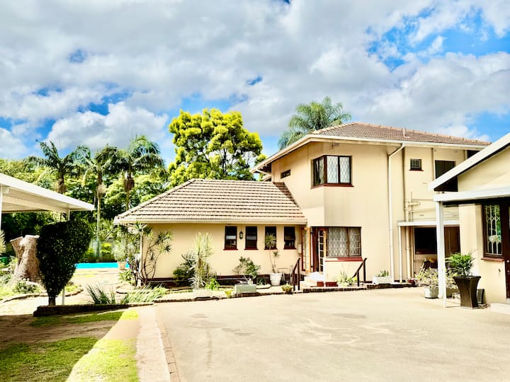 Ps Home, A Home Away From Home - Pinetown