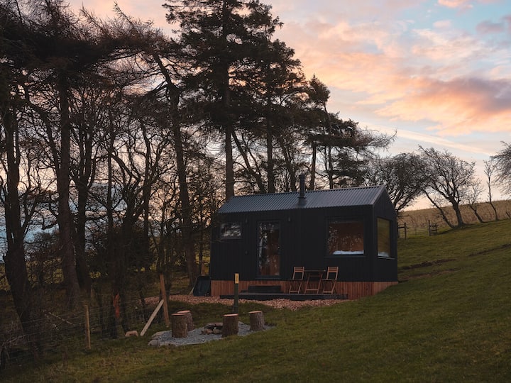 Unyoked Off-grid Cabin - Morus - Llangollen