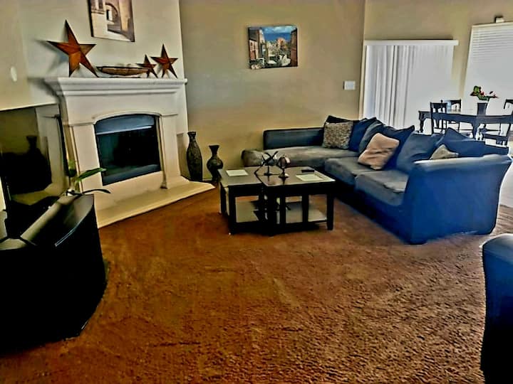 Arlington Pool Hm Near Stadium, Downtown Dallas - Arlington, TX