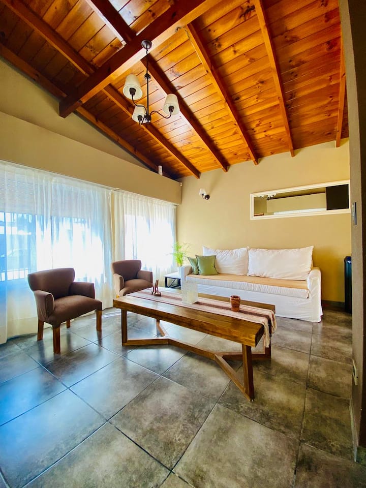 Alquiler Temporario Casa Con Pileta - Necochea