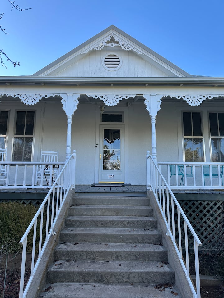 Secret Garden Art House In Silver City - Silver City, NM