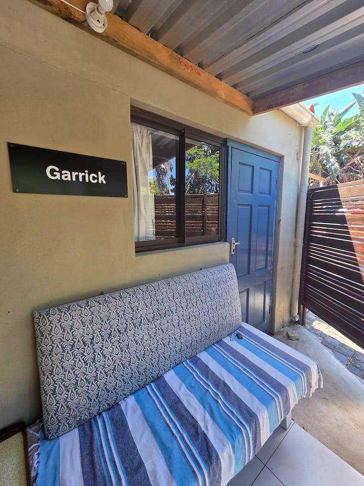 Ocean Walk @ Zinkwazi Beach Garrick - Tugela Mouth