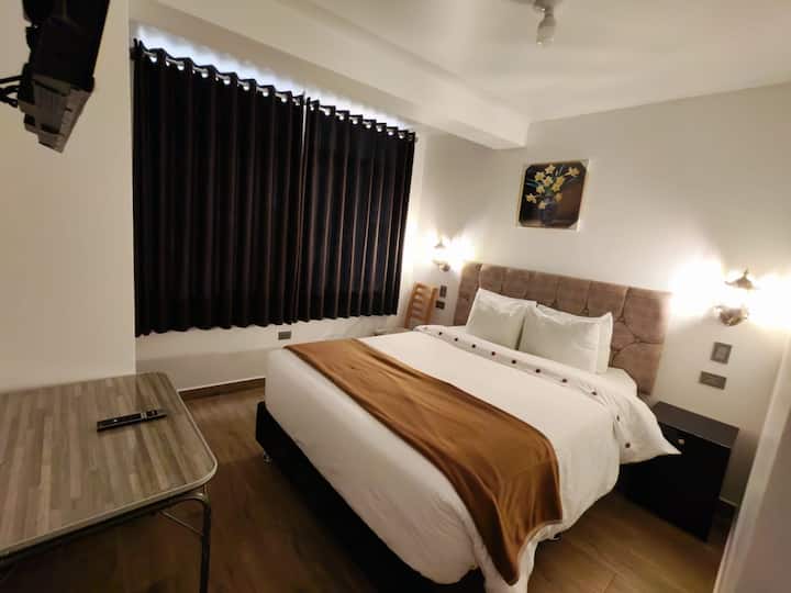 Habitación Matrimonial/baño Privado - Perú