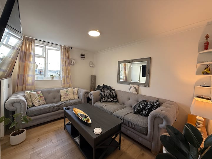 In The Heart Of Kingston! - Brentford