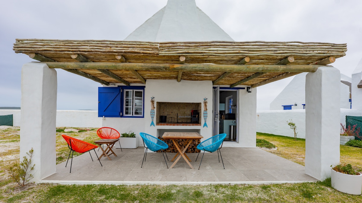 Flip Flop Cottage - Houses for Rent in Struis Bay, Western Cape, South ...