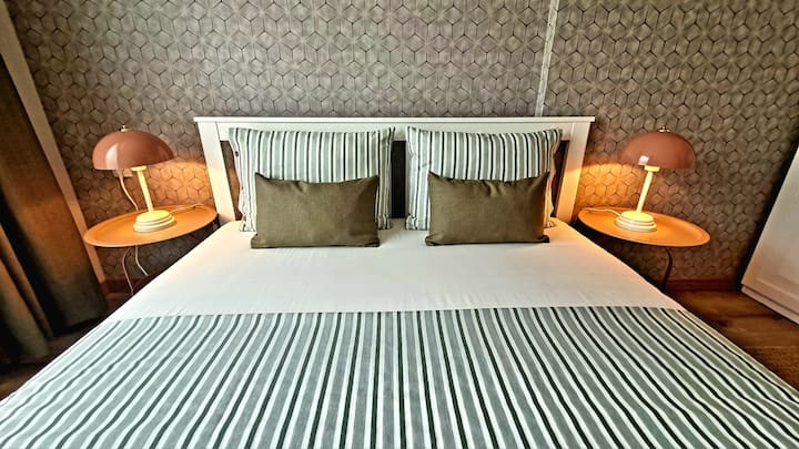 Stylish 2 Bedroom Flat In Central Antalya - Antalya