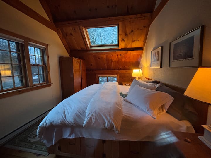 Cozy Ski Haus 3 Bed /3 Bath - Stowe, VT