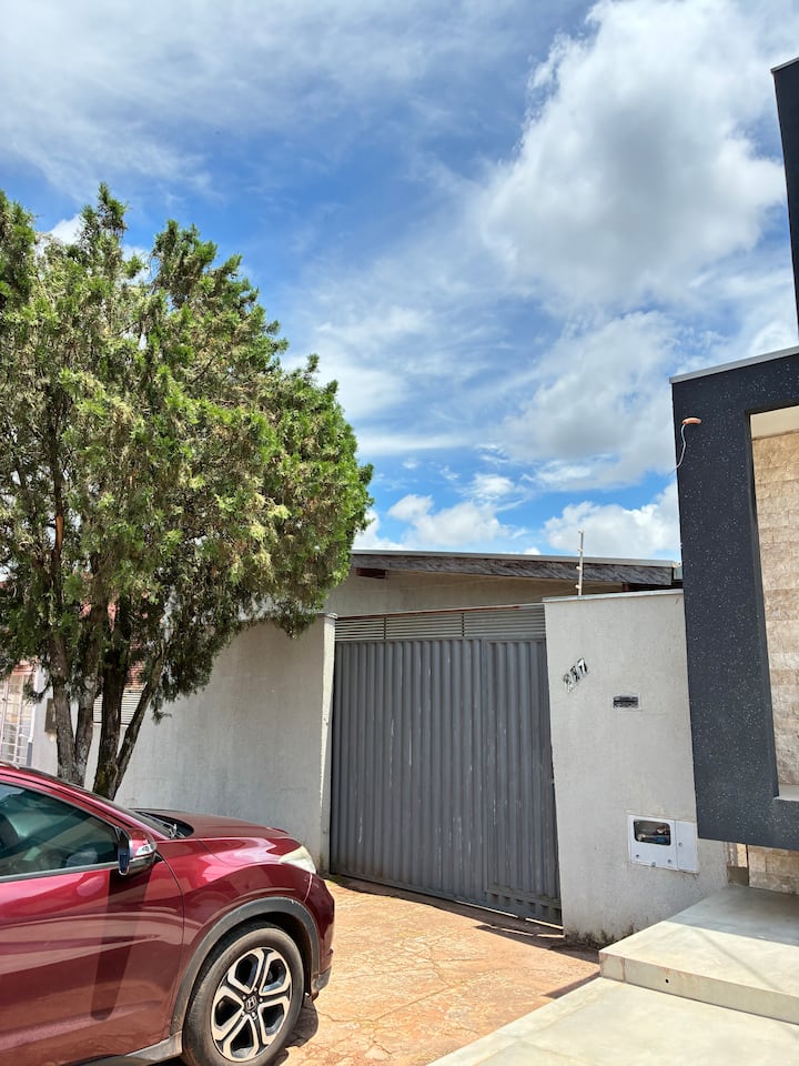 Casa Individual Mobiliada Em Frente Ao Aeroporto! - Pedro Juan Caballero