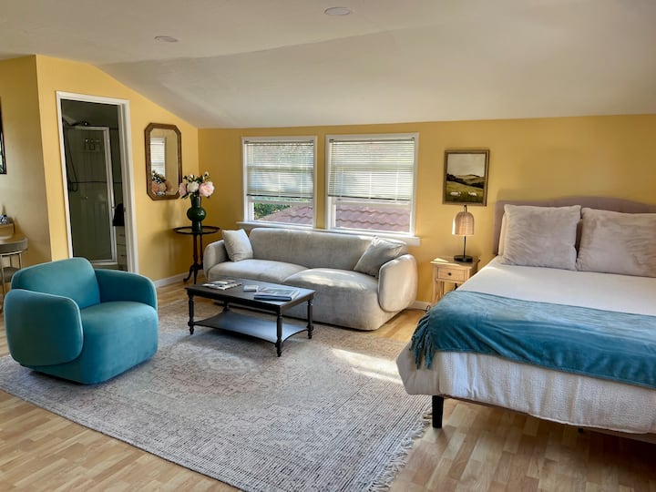 Sunny Mill Valley Studio - Sausalito