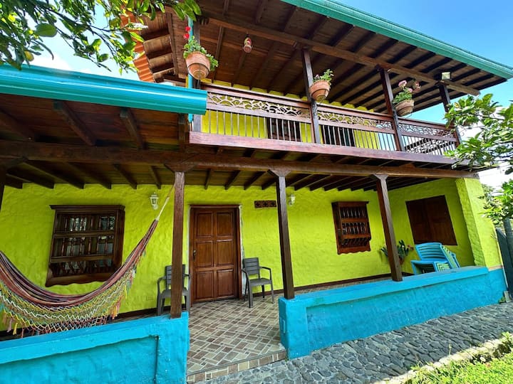 Casa Completa Con Jardín Ideal Para Familias - Andes
