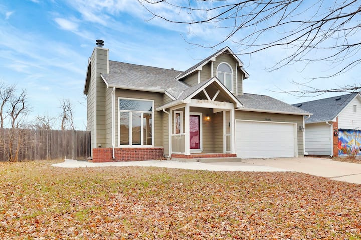 East Wichita Home Near Towne East Mall - Andover, KS