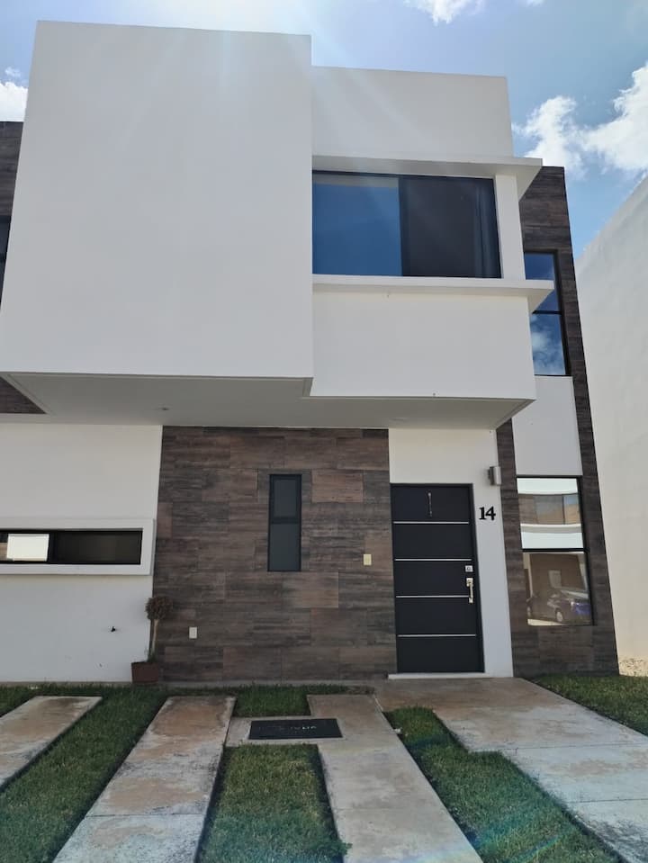 Abelleira & Rivero
Casa En Gran Santa Fe - Cancún