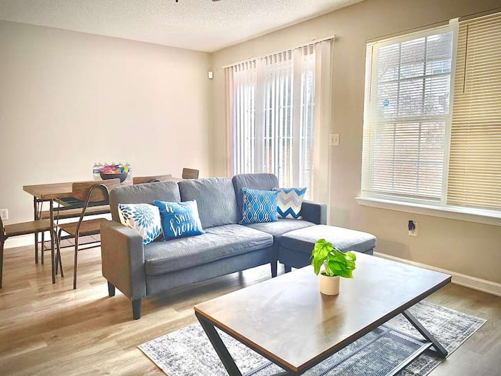 3bedroom Townhome In Riverdale With Cozy Fireplace - Riverdale, GA