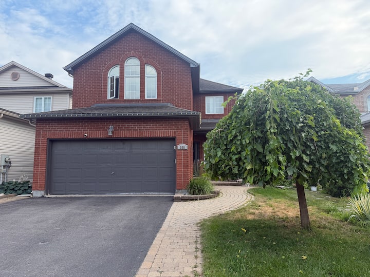 Elegant Stay At A Cozy Home Near Downtown Ottawa - Gatineau