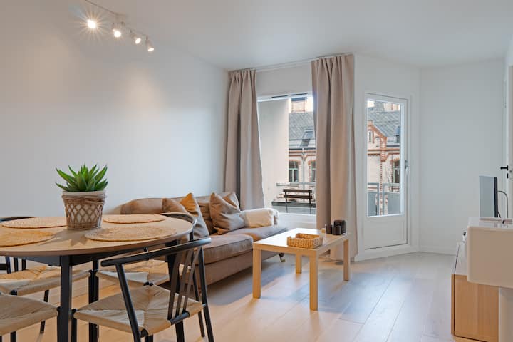 Nyoppusset Leilighet Ved St. Hanshaugen - 오슬로