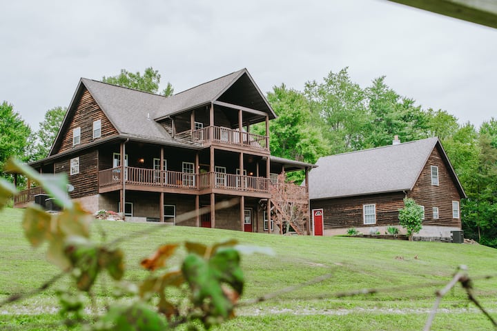 Wolfrun - Lake Alma State Park, Wellston