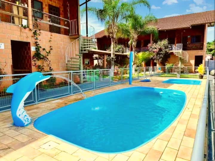 Martim De Sá: Piscina + Praia A 800 M, Ac E Wi‑fi - Caraguatatuba