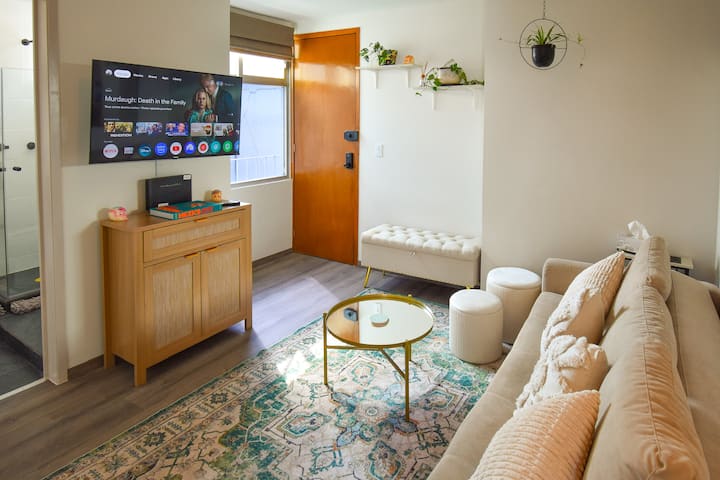 It's Always Sunny In This Roma Norte Apartment - Baja California