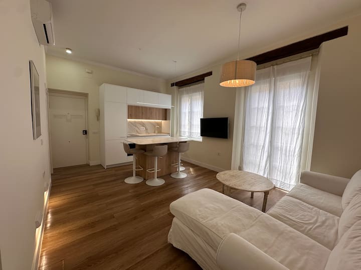 Lovely Apartment  Next To The Maestranza - Sevilla, España