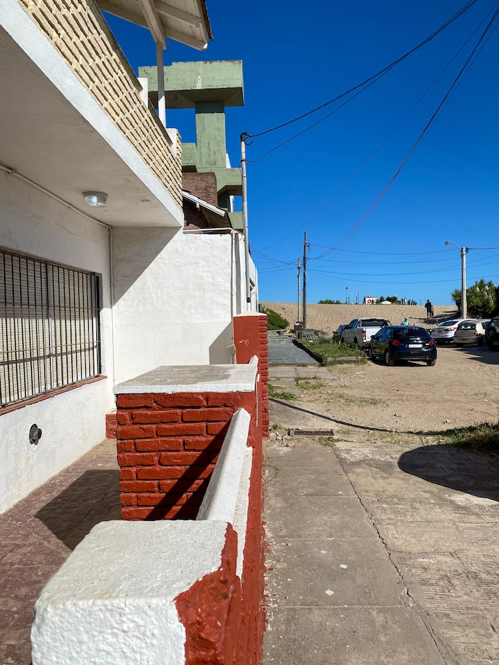 Exclusivo Ph! A 50m De La Playa. Zona Céntrica - Villa Gesell