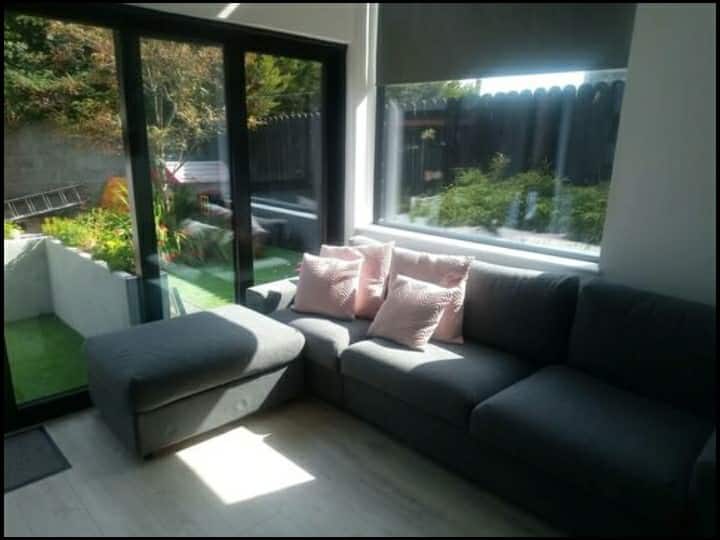 Luxury Stay Very Close To City Centre & Salthill - County Galway